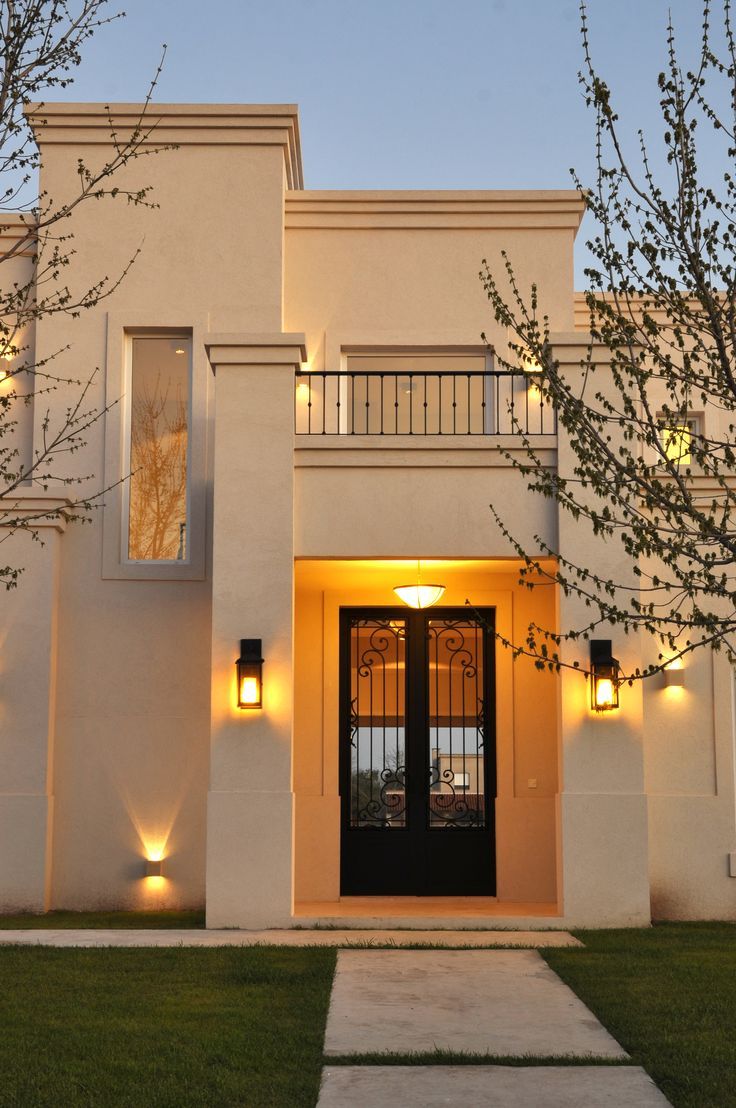 Stucco Color Variations: Natural vs. Synthetic Pigments Stucco Color Variations: Natural vs. Synthetic Pigments